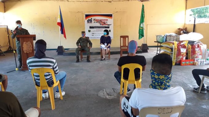 Rebel returnees in Aurora receive livelihood starter kits from DTI ...