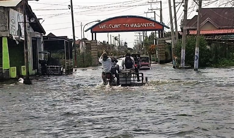 30 barangay sa Masantol, Macabebe lubog sa baha - Punto! Central Luzon
