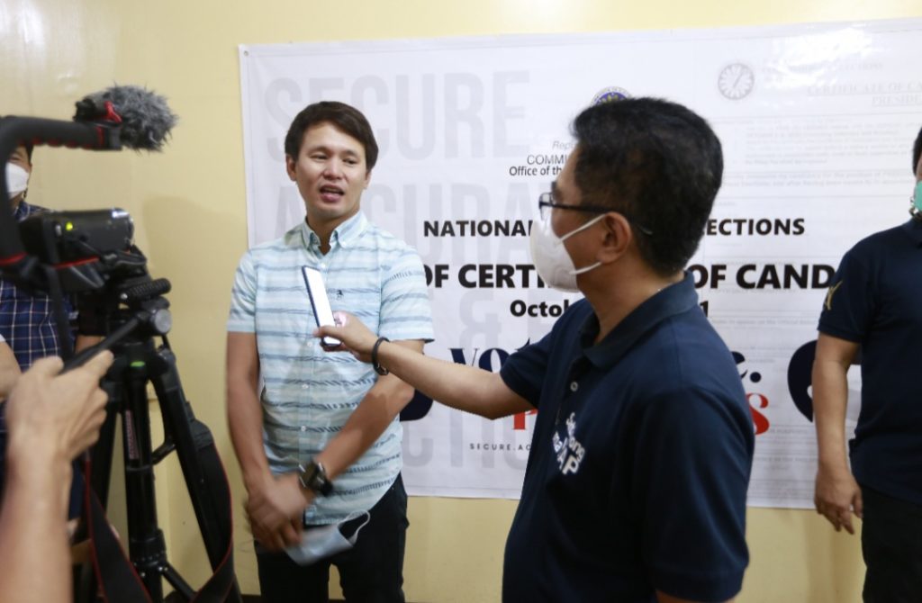 Cristian Yap presents credentials - Punto! Central Luzon