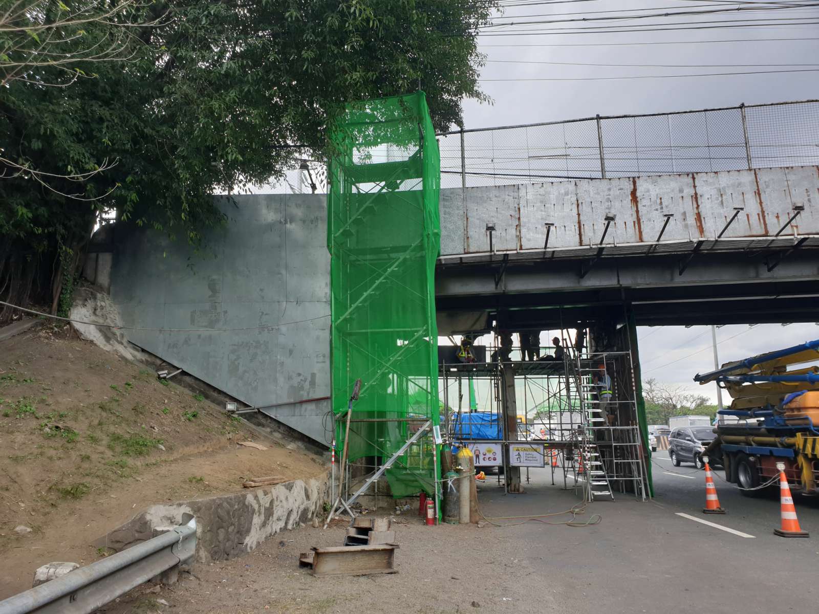 NLEX bridges and overpasses undergo preventive maintenance - Punto ...