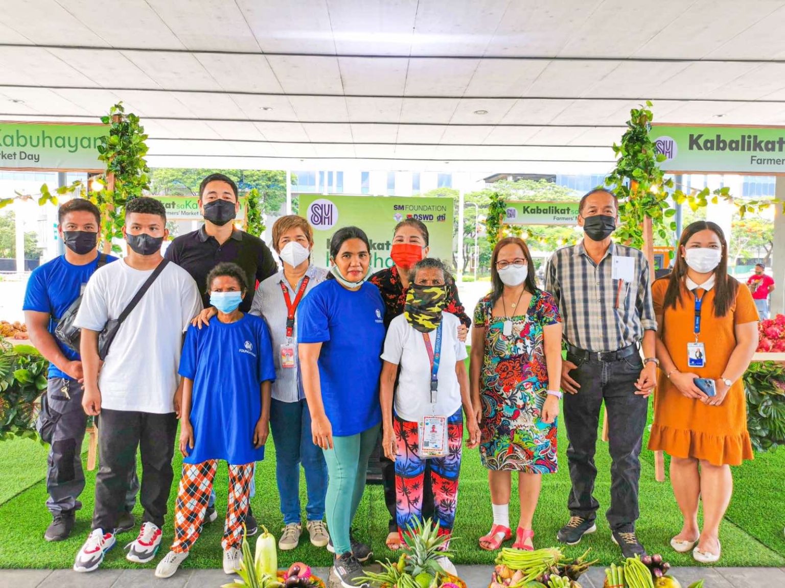 SM FOUNDATION LAUNCHED THE KABALIKAT SA KABUHAYAN TRADE FAIR AT SM CITY ...