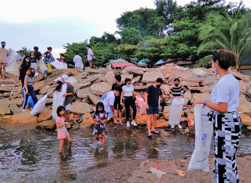 Youth groups launch coastal cleanup in Bataan - Punto! Central Luzon