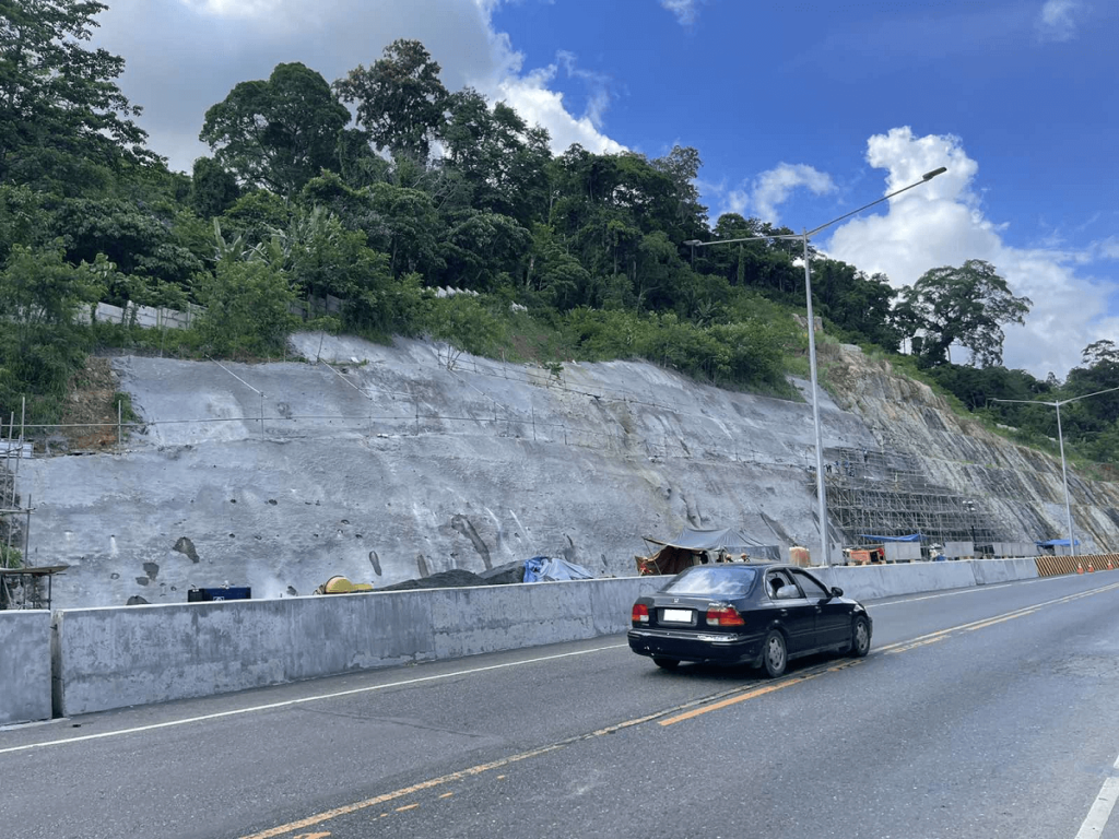 Enhancement works ongoing at the Subic Freeport Expressway , Punto ...