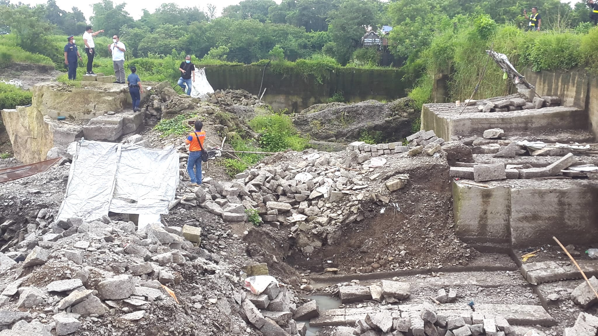 Paghabol sa operator ng illegal quarrying sa Bulacan, pinaigting ng ...