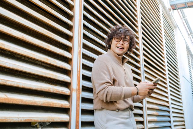 Maya Bank leads digital banks as it crosses 1M customer base in five ...