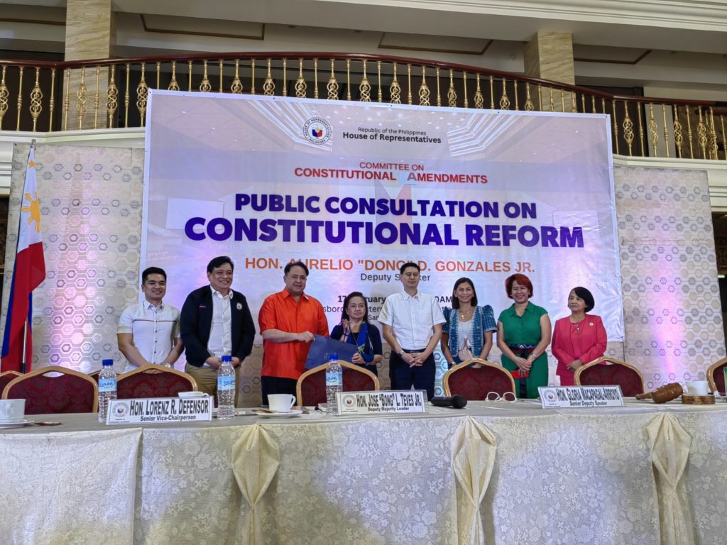 Delta hosts talks on Charter change - Punto! Central Luzon