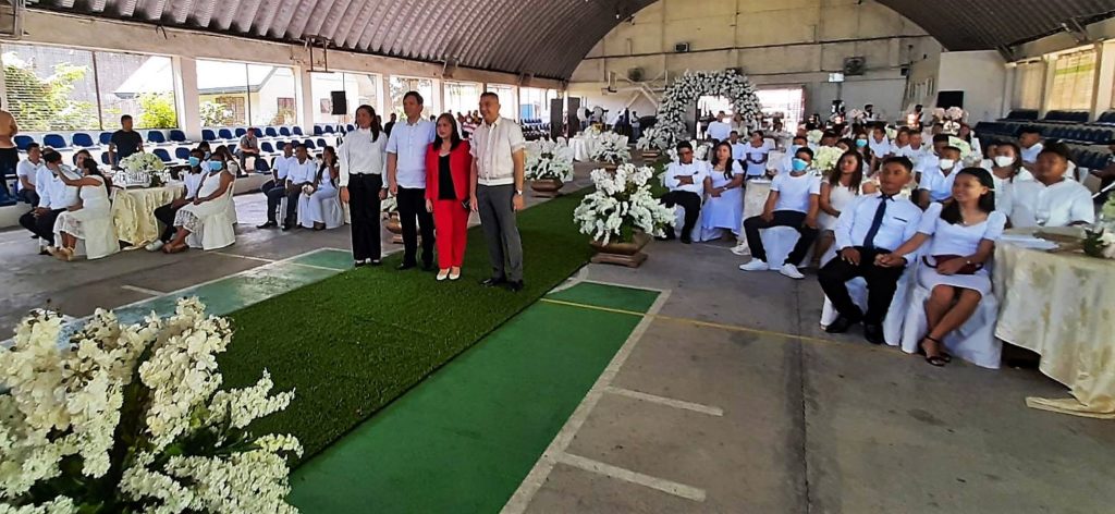34 couples exchange vows in mass wedding - Punto! Central Luzon