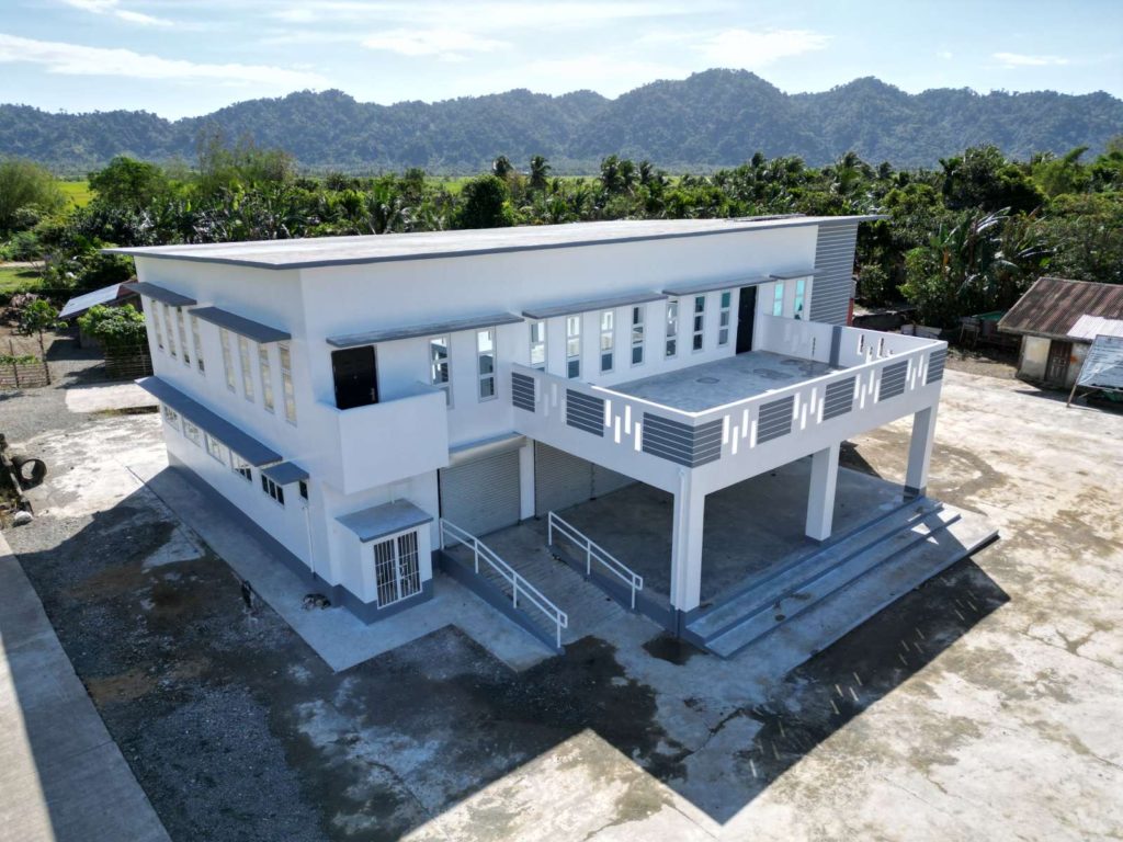 DPWH completes multipurpose building in Dilasag - Punto! Central Luzon