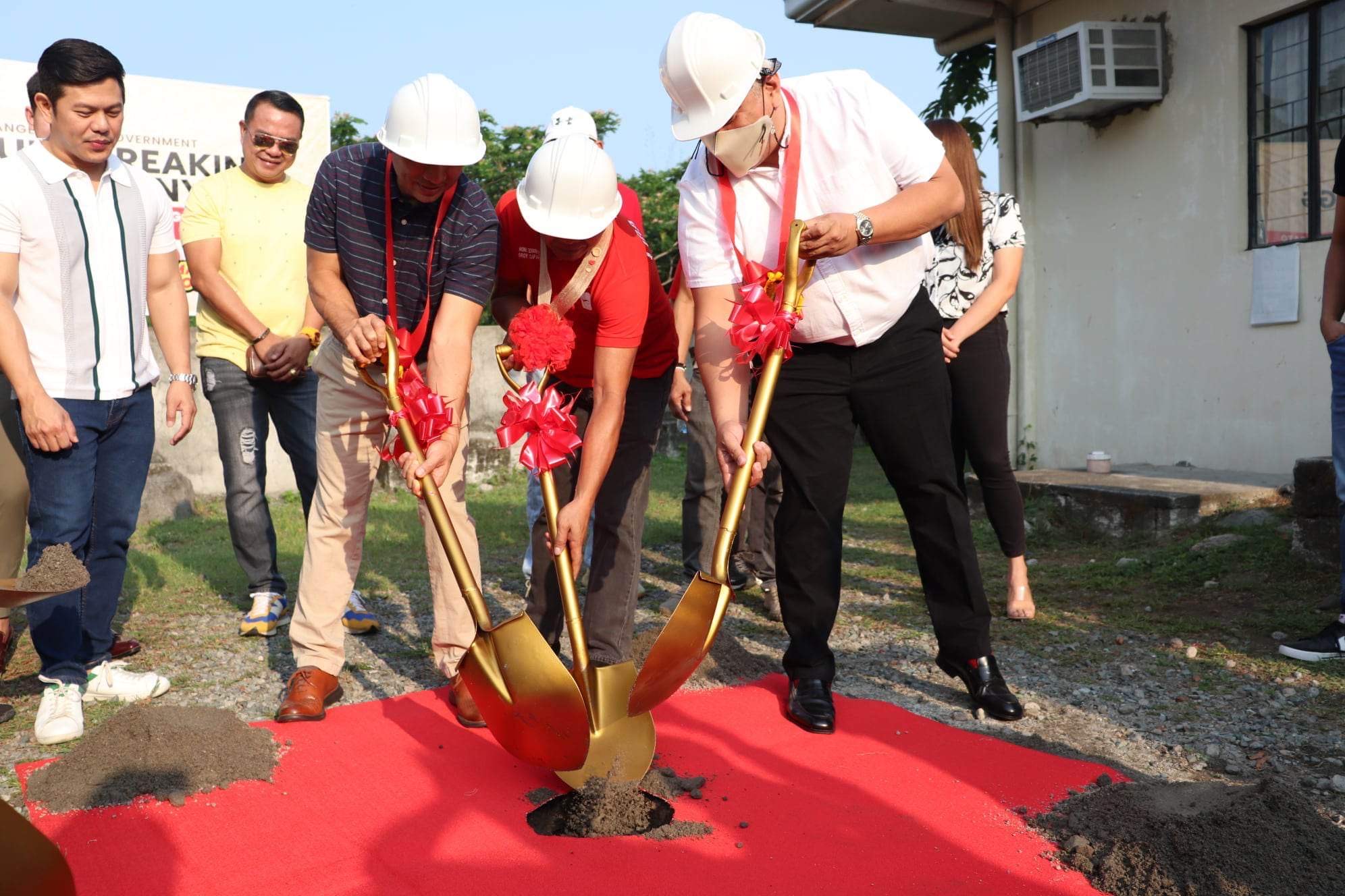 AC gov’t groundbreaks 3 additional health facilities , Punto! Central Luzon
