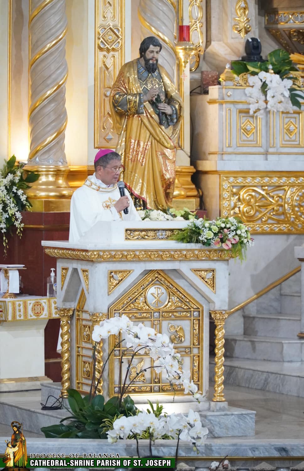 5th Bishop of Antipolo installed, Balanga diocese administrator ...