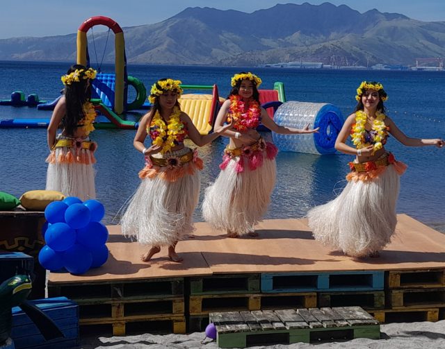 The Floaters inflatable park opens - Punto! Central Luzon