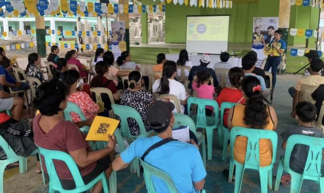 Palawan farmers and fisherfolk learn to manage their money and income ...