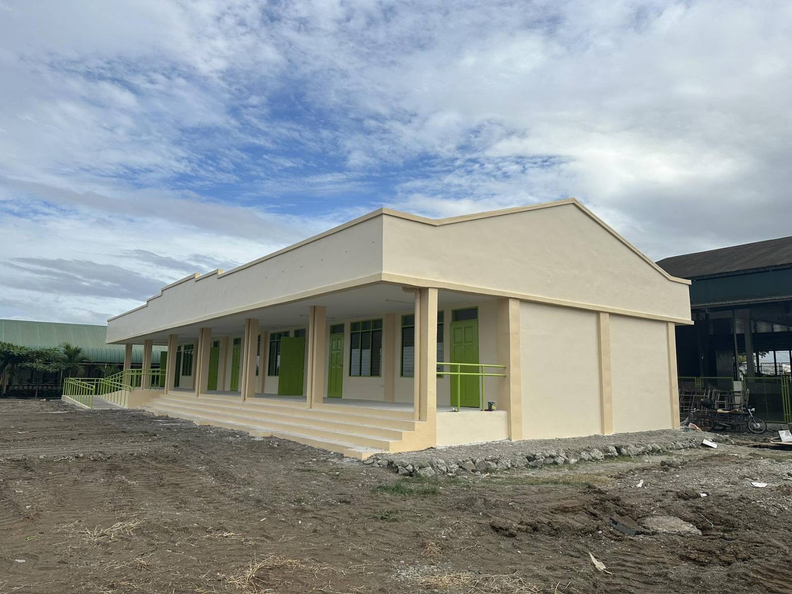 DPWH completes 3-classroom school building in Nueva Ecija - Punto ...