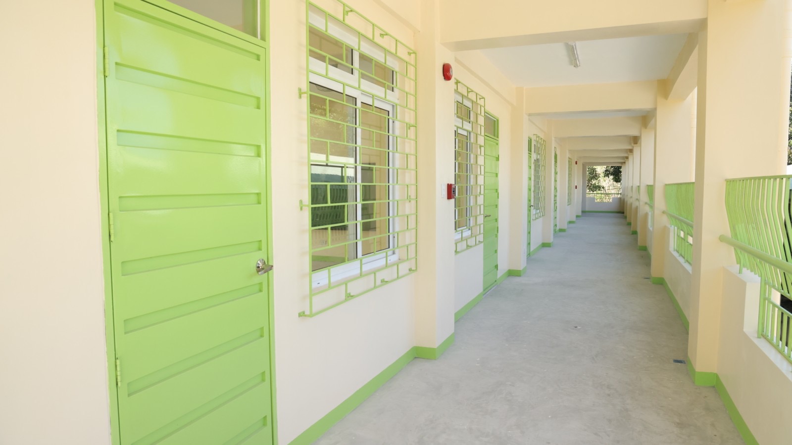 DPWH completes 3-storey, 9-classroom school building in Tarlac City ...