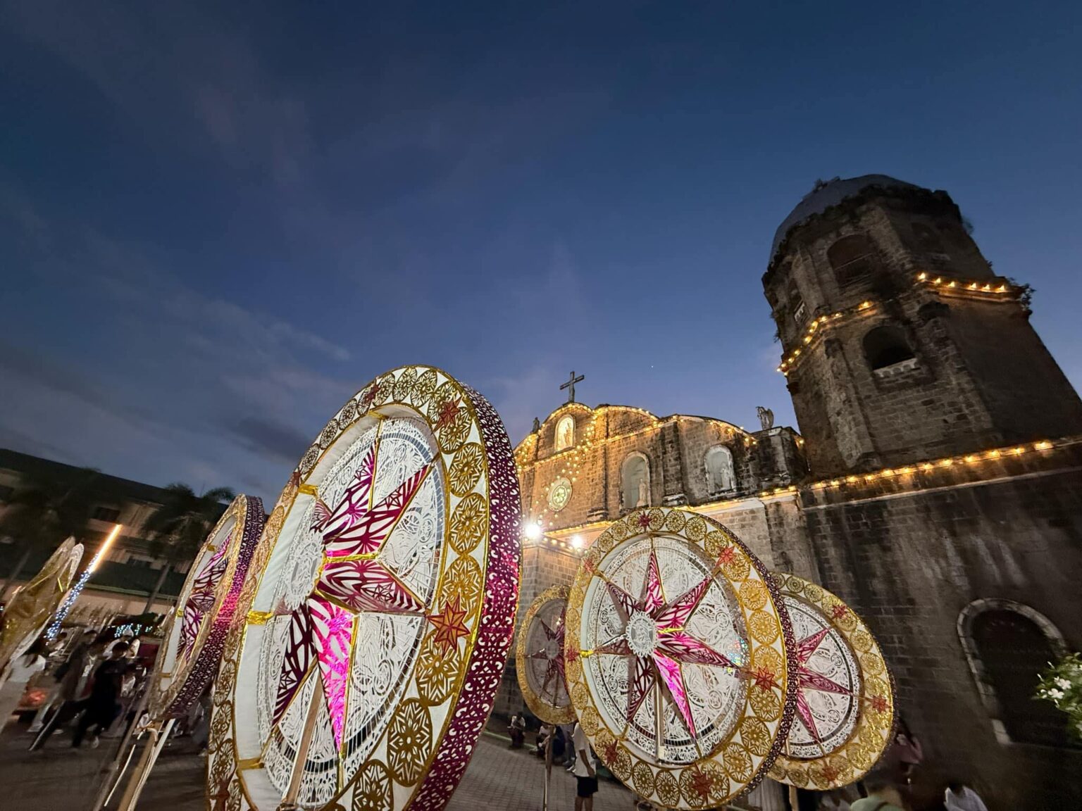 Magalang unites: 26 barangays light up Lubenas ning Pasku in grand ...